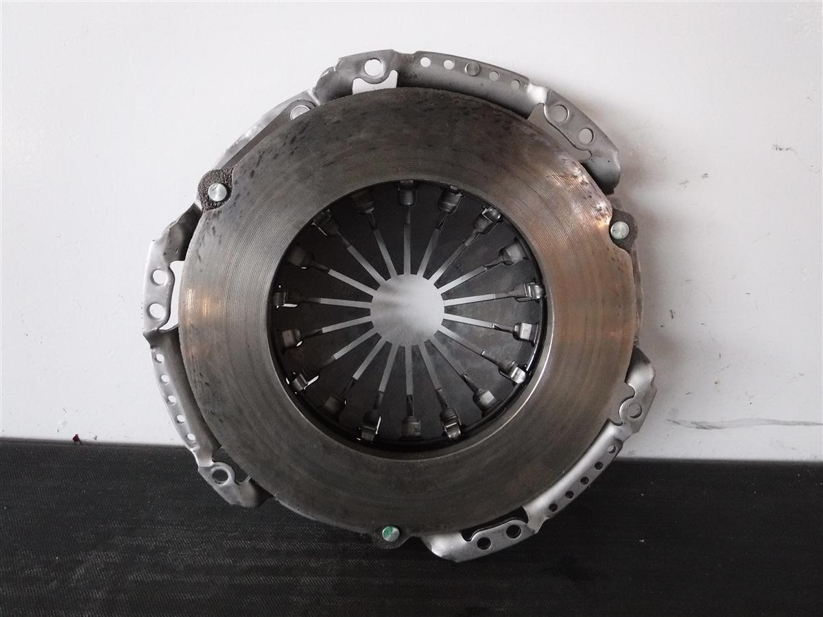 95-04 Toyota Tacoma 2.7L Clutch Pressure Plate OEM 31210-35200-84 | eBay