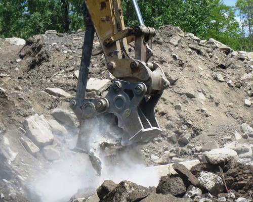 Strickland Excavator Concrete Pulverizer / Concrete Muncher model CP80 ...