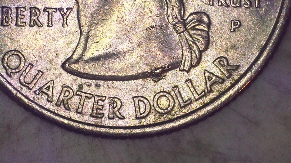 2004-P Texas Quarter With Obverse Die Chips on GOD and above DOLLAR ...