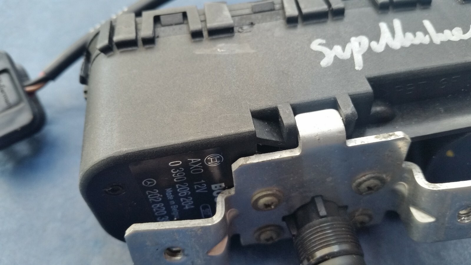 Mercedes W202 C CLASS C36 C43 AMG RIGHT HEADLIGHT HEADLAMP WIPER WASHER ...