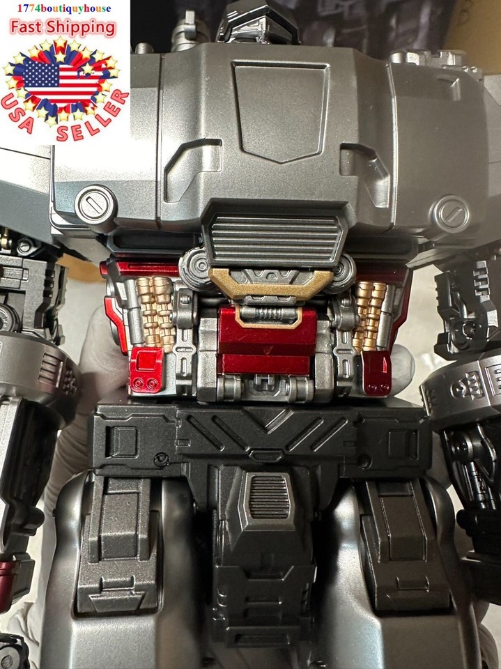 NEW IN BOX TRANSFORMER Megatank MT01B Monocrat Tank DECEPTICONS Mega ...