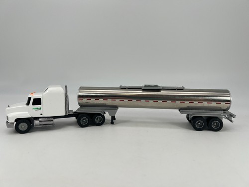 Penjoy 1:64 Stellar Express Mack CH600 Semi Truck & Silver Tanker ...