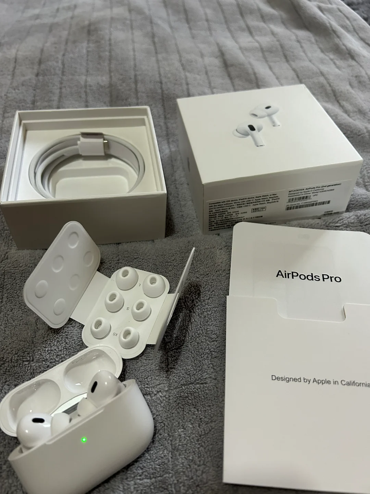 Apple Pro 2nd Generation Bluetooth Earbuds Earphone with Charging Case ...