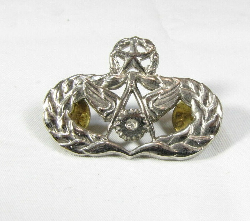 US Air Force USAF Civil Engineer Master Qualification Badge 1D2 | eBay
