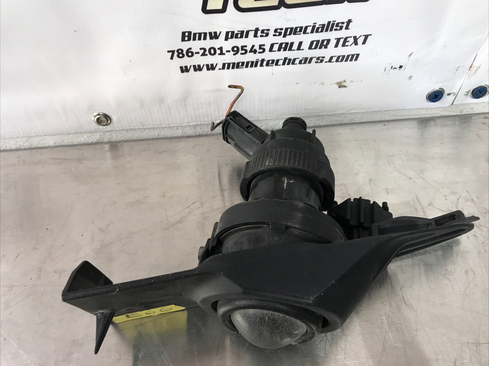 2002-2005 BMW E64 E66 FRONT DRIVER SIDE FOG LIGHT LH LEFT BLACK OE ...