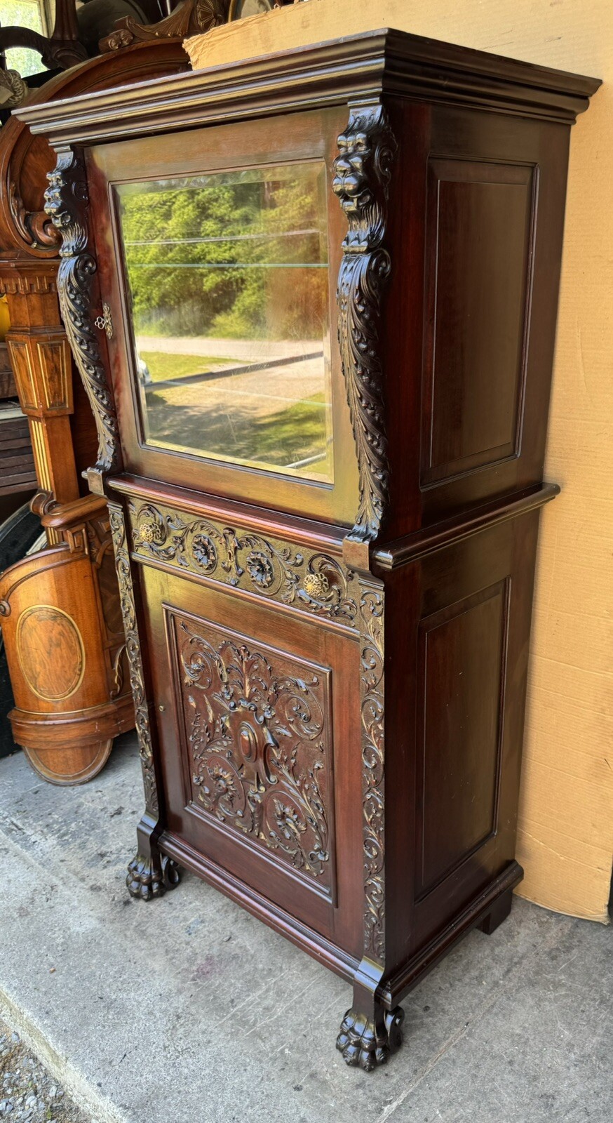 R.J. HORNER CARVED GRIFFIN LIQUOR BAR CABINET | eBay