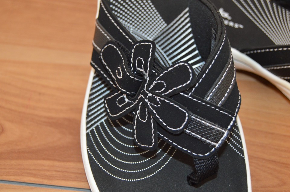 Clarks Cloud Stepper Brinkley Flora Black - Women’s Flip Flop Sandals Size 7 | eBay