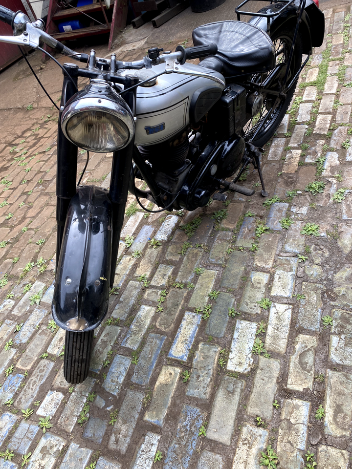 BSA C10 1950 SPARES /REPAIR RUNNING WITH V5,BARN FIND VINTAGE CLASSIC ...
