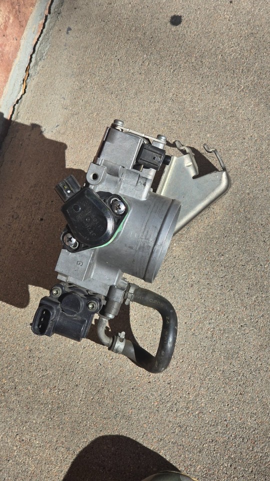 2002-2005 HONDA CIVIC Si ACURA RSX Type-S Throttle Body Valve 2.0L ...