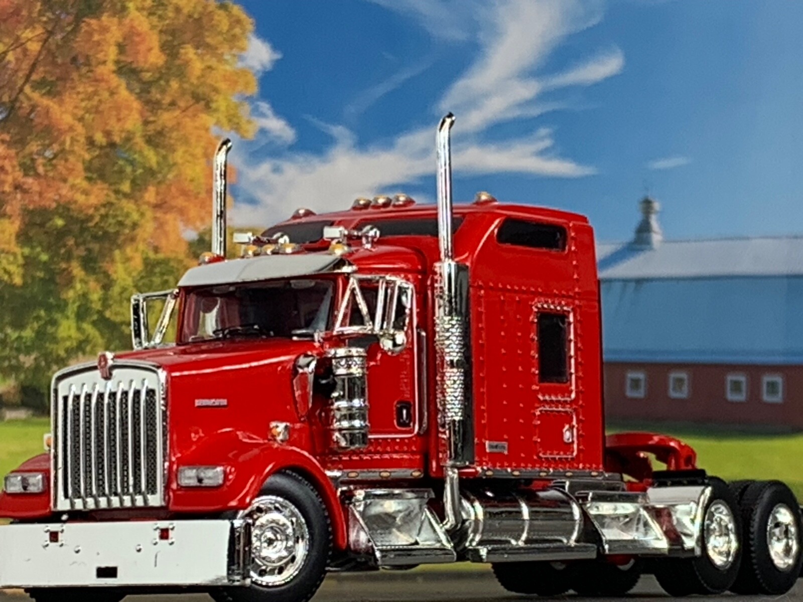 Kenworth W900 Studio Sleeper