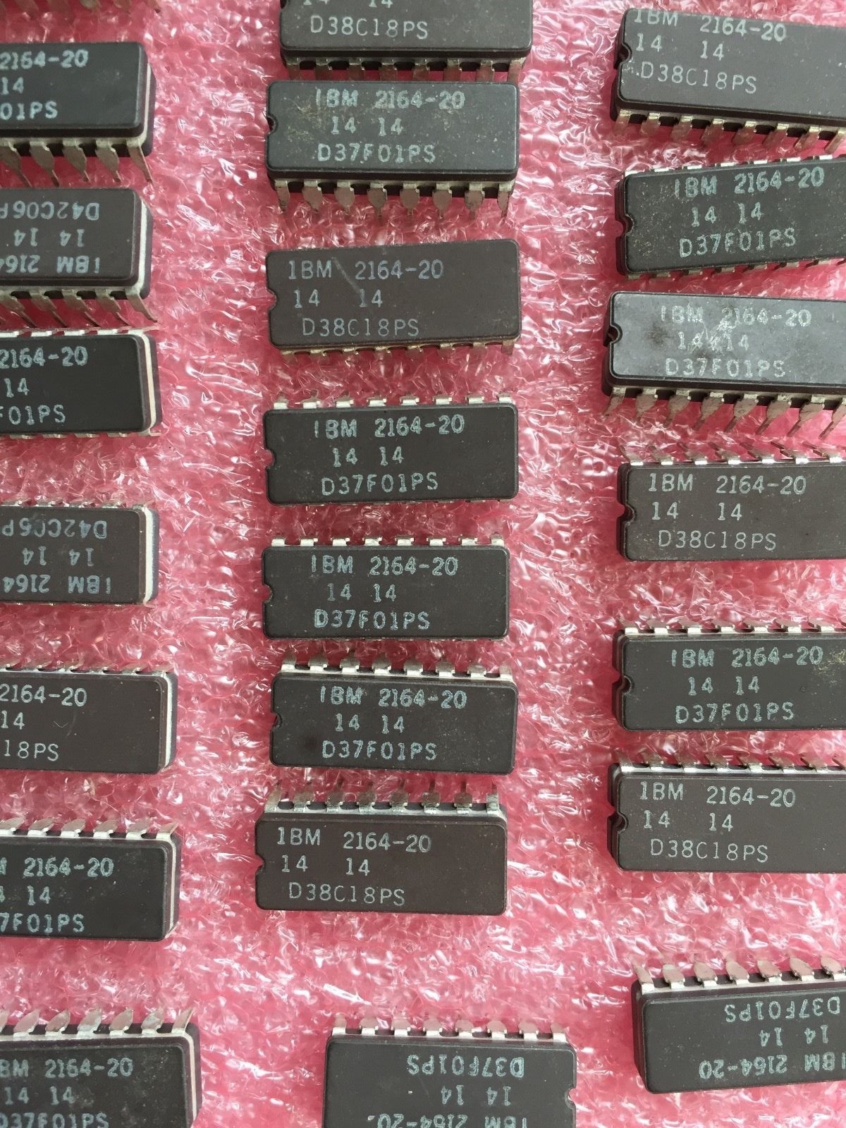 2164-20 16-pin CERDIP IBM Semiconductor 2164 64k. 2pieces for sale ...