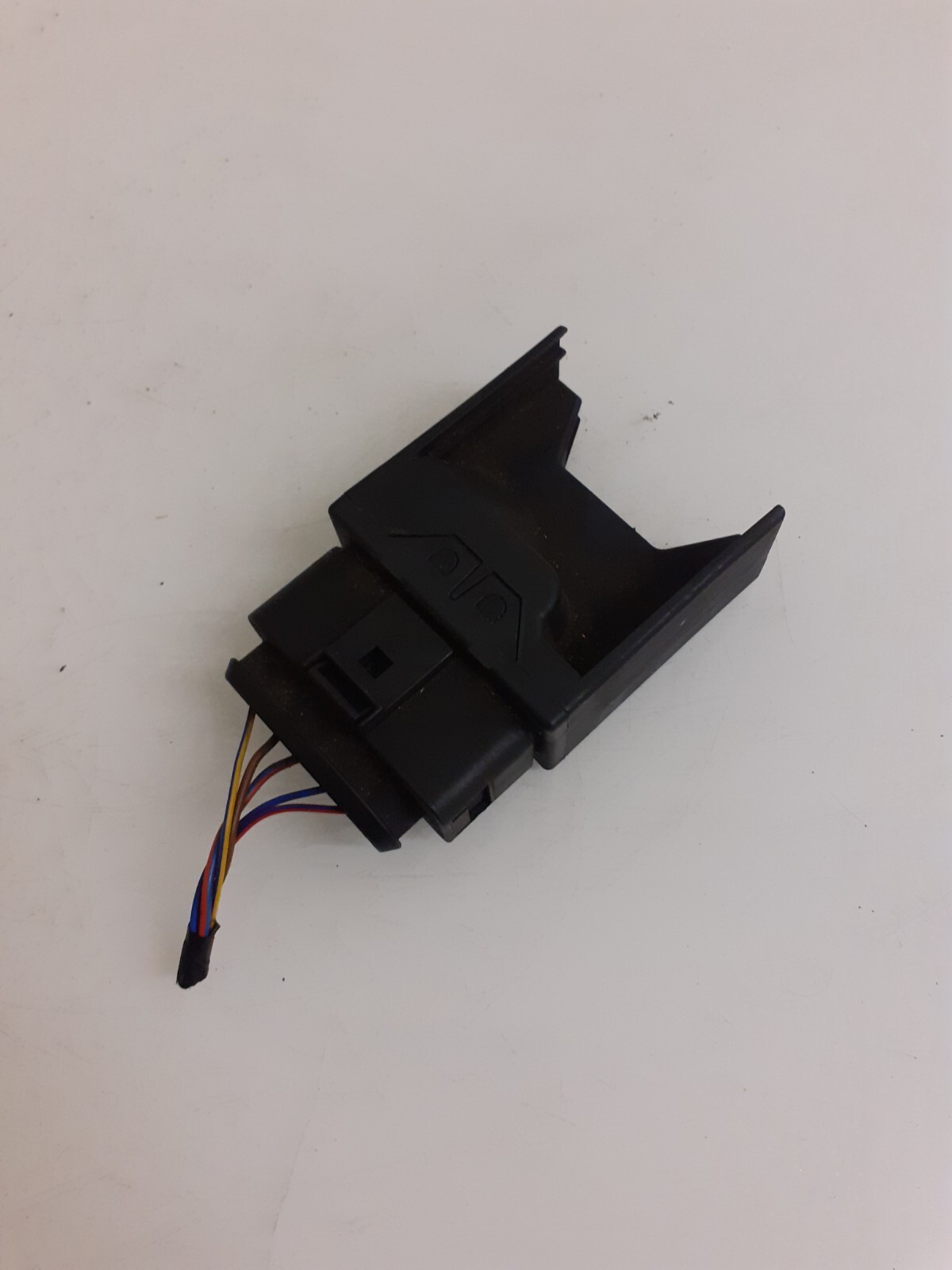 VW GOLF MK7 AUDI A3 8V TFSI FUEL PUMP CONTROL MODULE UNIT - 5Q0906093 ...