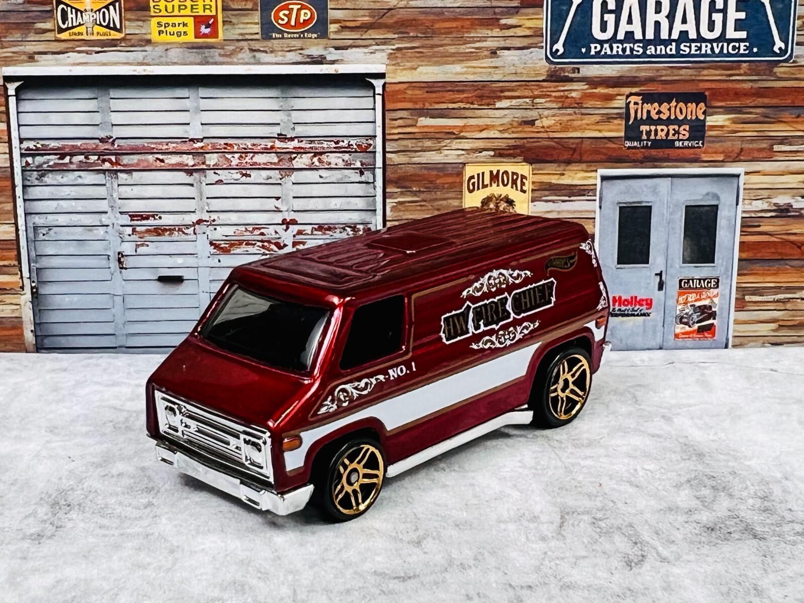 🔥🔥🔥Hot Wheels HW Rescue Super Van HW Fire Chief C16🔥🔥🔥 | eBay