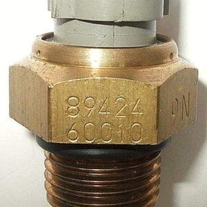 NEW GENUINE / OEM 89424-60010 INTAKE TEMP SENSOR 89424-28020 10.4024 ...