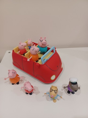 Hasbro Peppa Pig - L'Automobile di famiglia di Peppa Pig Con Vari ...