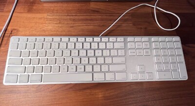 Genuine Apple A1243 Wired iMac Standard USB Keyboard w/ Numeric Keypad ...