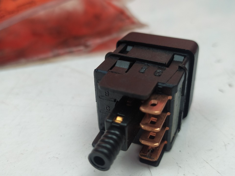 Alfa Romeo 75 Twin Spark Ceiling Light Switch 60531604 | eBay UK