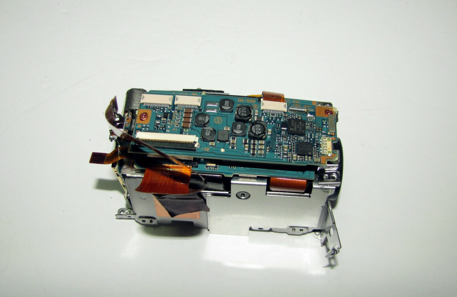 SONY DCR-SR82 SYSTEM MAIN BOARD AND LENS ASSY Part Replacement | eBay