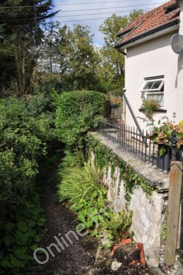 Photo 6x4 The footpath to the River Caen and Castle lane Knowle/SS4938 ...