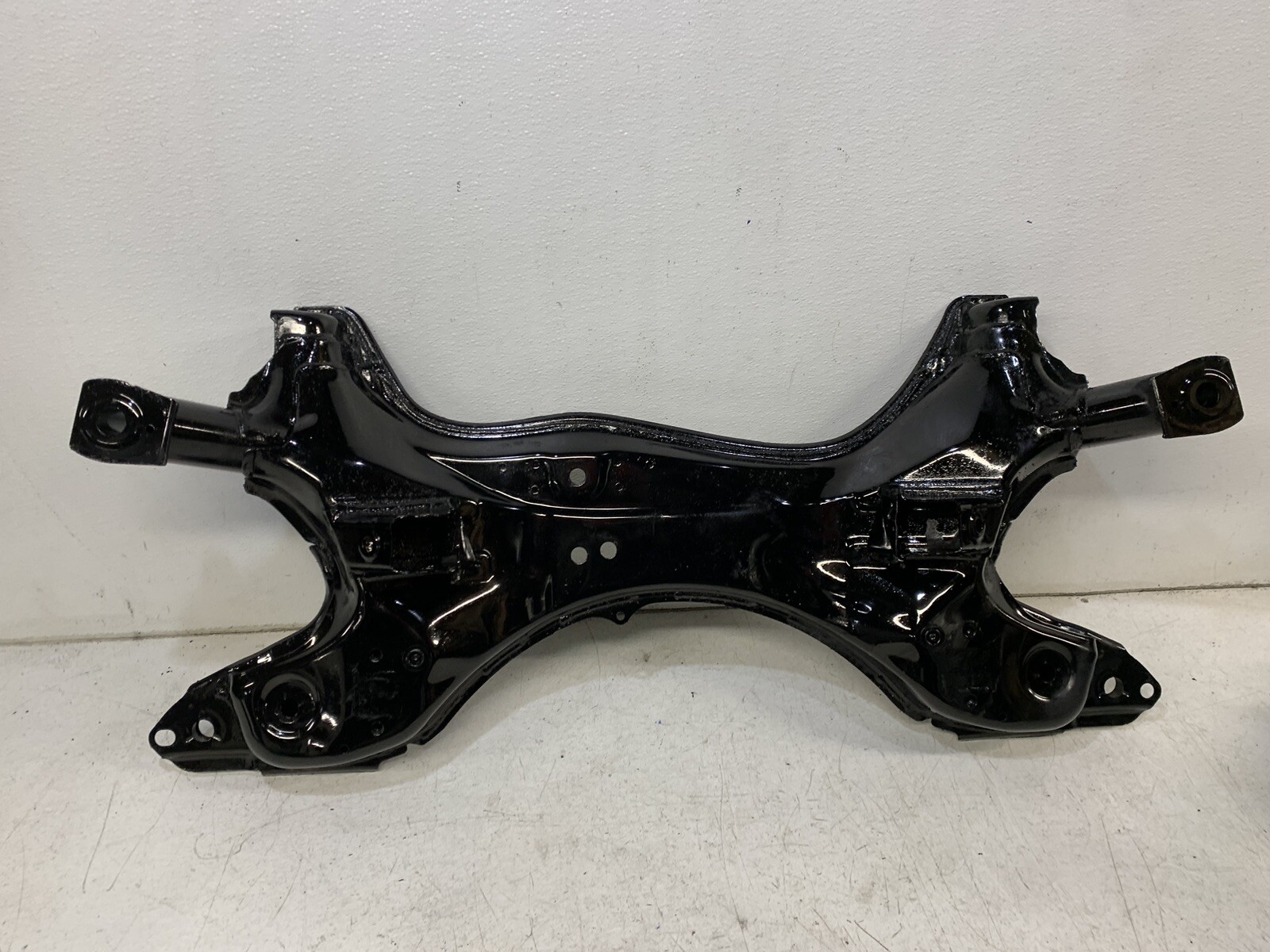 2003-2013 Toyota Matrix AWD front crossmember subframe cross member k ...