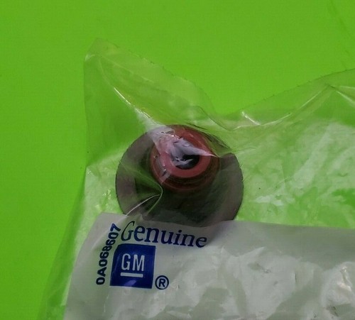 GM #90537241 NOS GENUINE GM OEM Valve Seal BL08 | eBay
