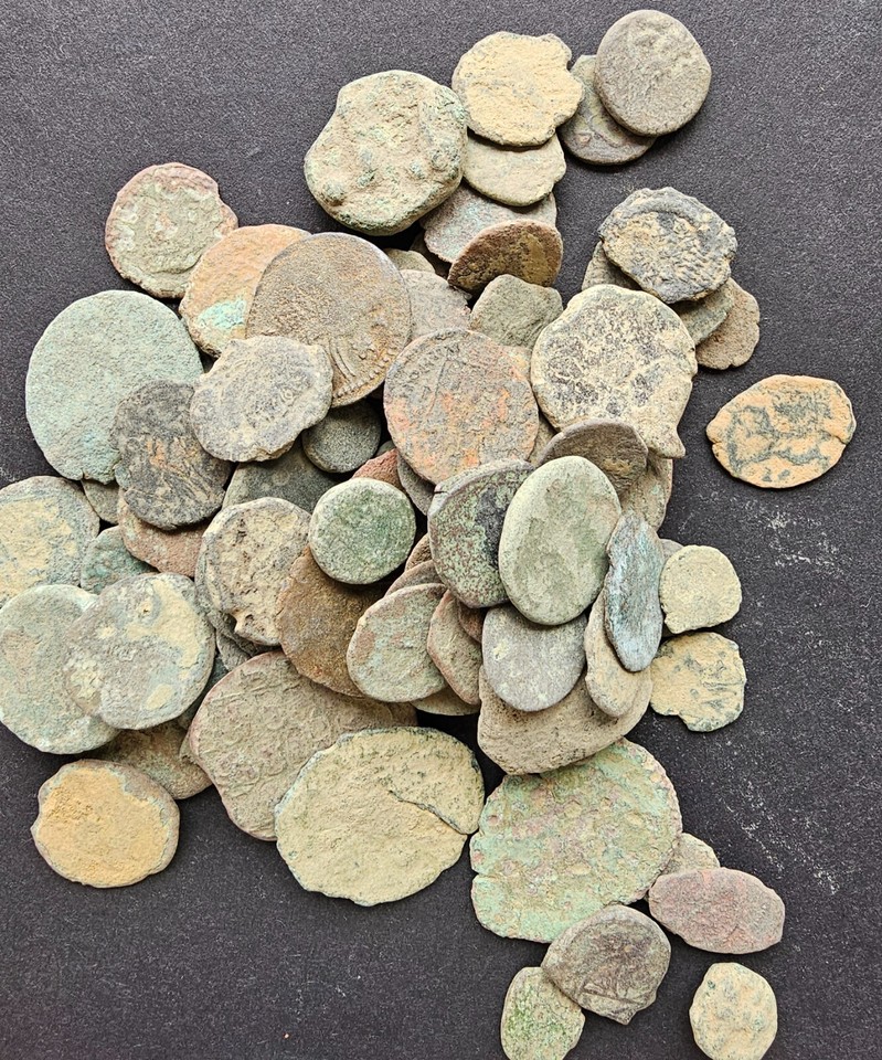 Ancient bronze coins. Lot of 100coins | eBay