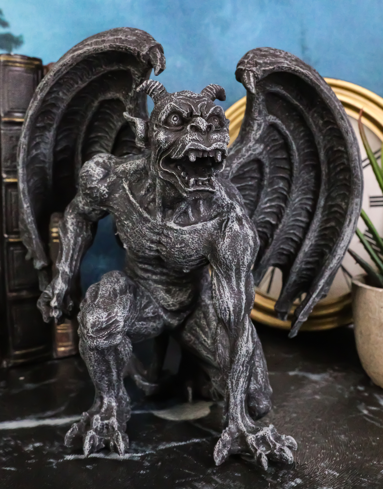 Winged Horned Devil Gargoyle Statue 6.25" Tall Notre Dame Evil Warden ...