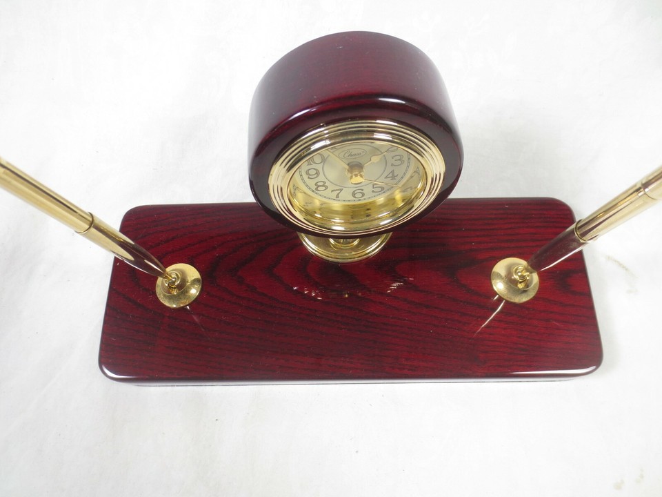 Unused swivel Quartz Chass Clock on Mahogany Wood w Gold-tone 2 Pen Set ...