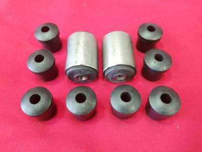 FORD REAR LEAF SPRING SHACKLE RUBBERS & EYE BUSH SET FOR XR XT XW XY XA ...
