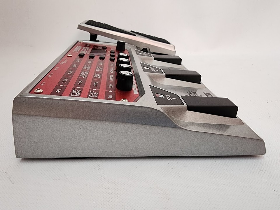 BOSS ME-20B Bass Multiple Effects Processor Multi Guitar Effect Pedal ...