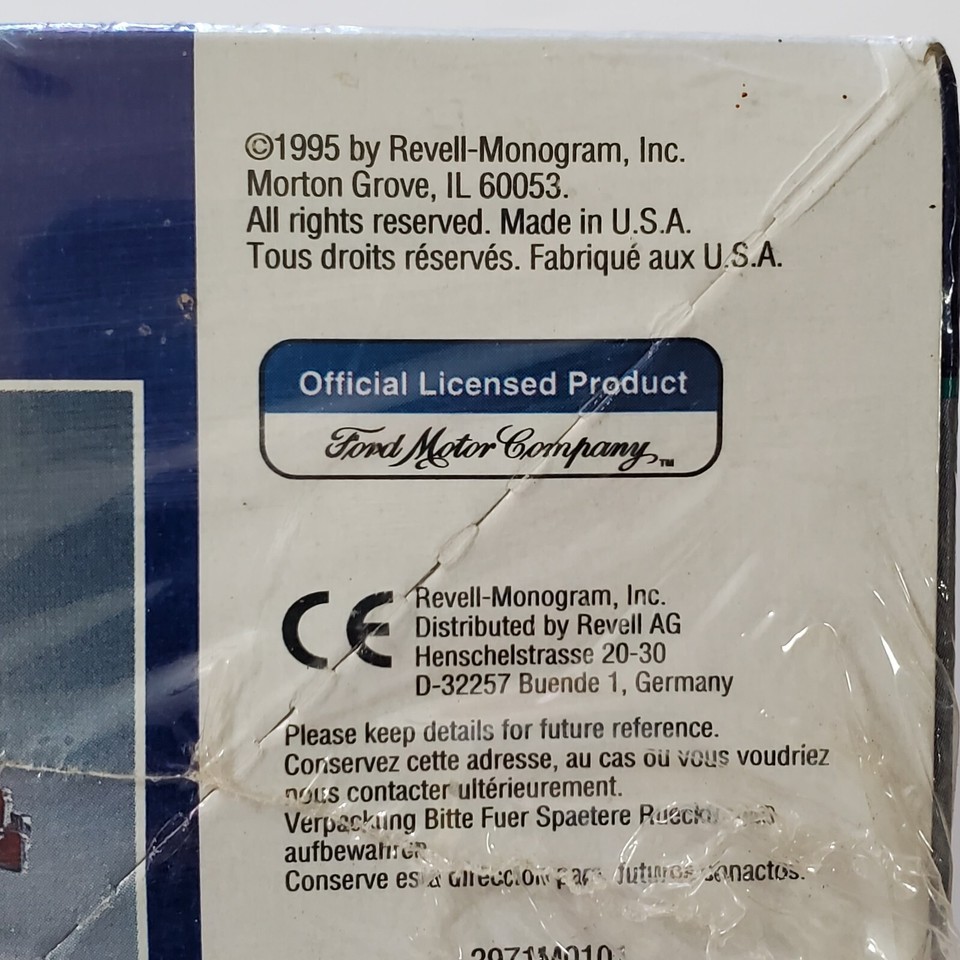 Monogram '55 Ford Pickup Truck Model Kit 1:24 Scale Monogram Model Kit ...