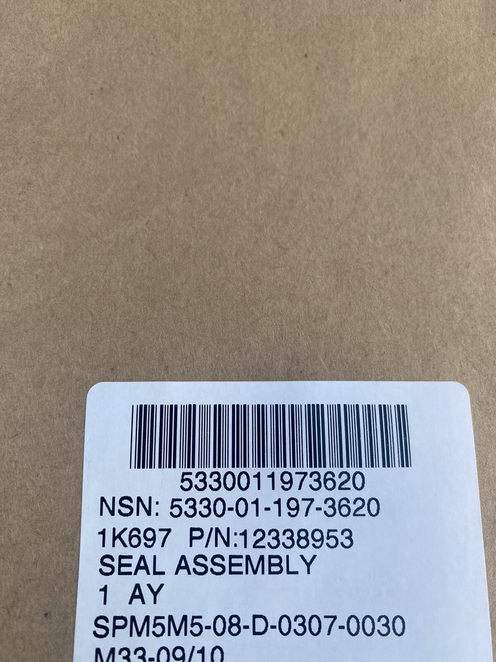 M998 M1123 HMMWV HUMVEE NOS NON TURBO ENGINE COVER SEAL 12338953 | eBay