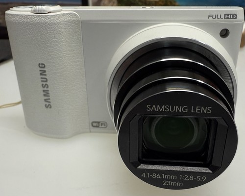 Samsung WB800F Digital Camera 16.3MP Wi-Fi, Full HD, 21X Zoom. Very ...