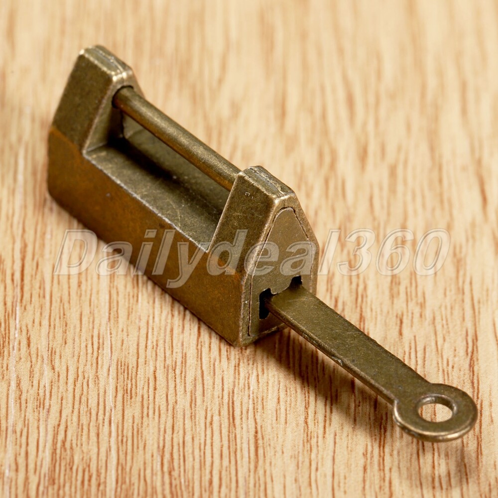 Chinese Old Style Lock Padlock & Key Jewelry Box Chest Cabinet ...
