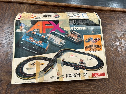 Vintage Aurora AFX Model Motoring Daytona HO Slot Car Race Track Set ...