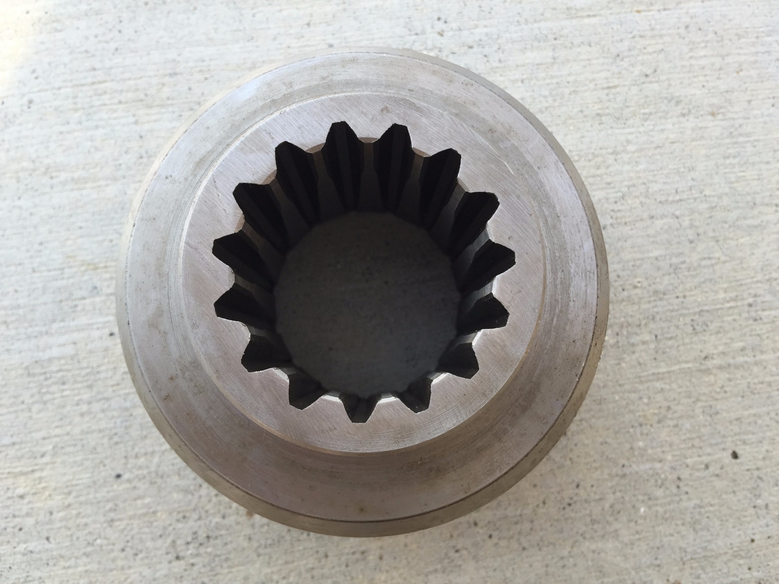 ROTARY CUTTER BLADE HUB, 15 SPLINE FOR 70~120 HP STUMP JUMPERS 210001 ...
