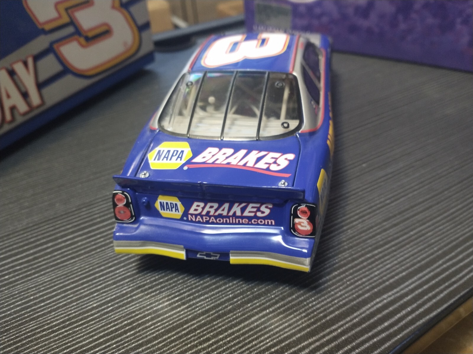 Action racing diecast Nascar 1/24 Ron Hornaday #3 Napa Auto Parts 2000 ...
