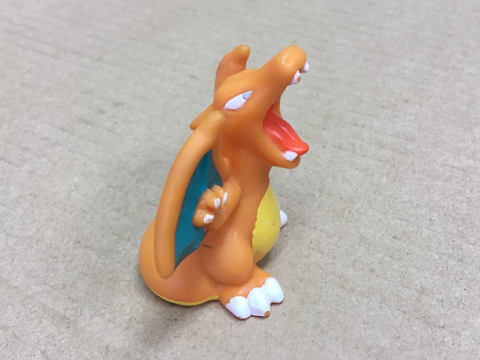 1996 Pokemon Finger Puppet Charizard Gotta Catch Them All Nintendo ...