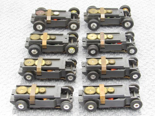 AURORA LOT OF 8 COMPLETE RUNNING T-JET CHASSIS AS FOUND ALL RUN GOOD #4 ...