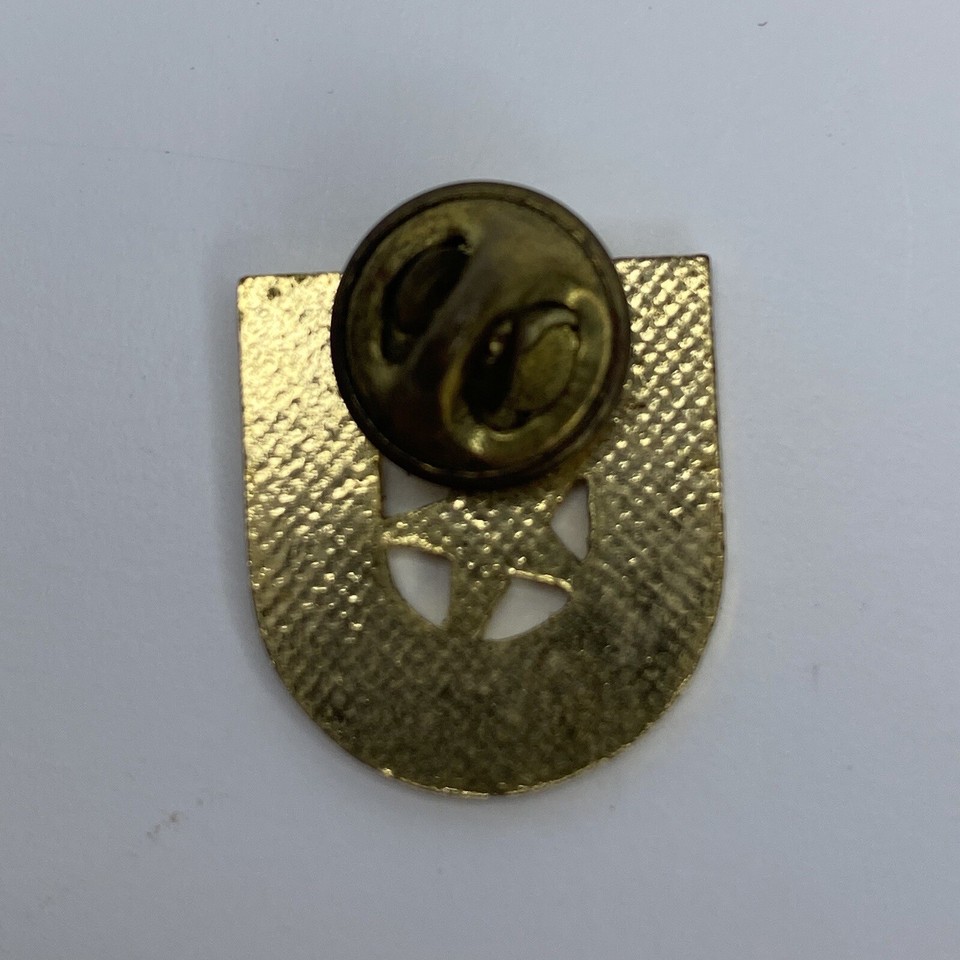 Vintage Dallas Star Gold Tone Blue Enamel Lapel Hat Pin | eBay