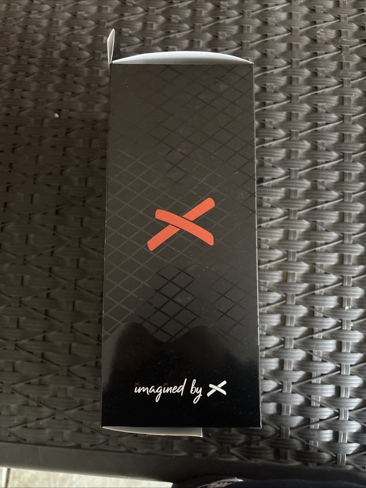 ARIA BANANA LEG GUARD WITH BOX | eBay