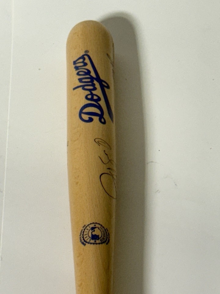 1990s era Los Angeles Dodgers signed mini baseball bat MLB Baseball | eBay