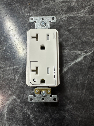 Leviton Plug Control - Split Tab - White - 20A-125V - Lot | eBay