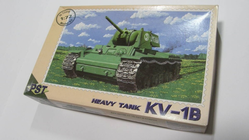 Outer Box Rubbing/Dented Inner Bag 1/72 Pst Dew Kv-1B Heavy Tank ...
