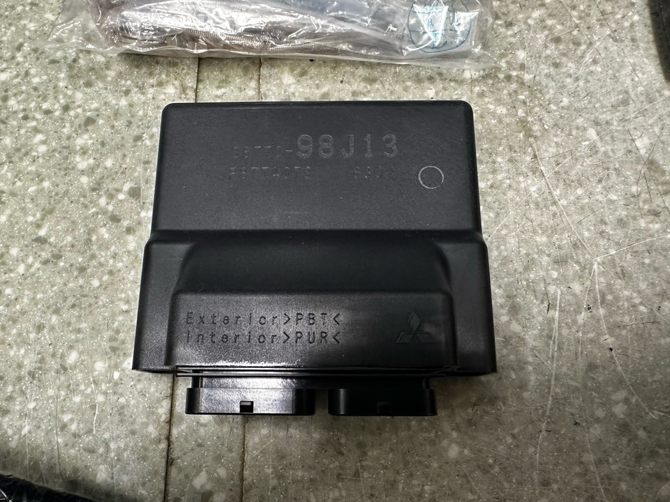 Suzuki, Fly-By-Wire Main Station Triple Engine Rigging Kit, P#67000 ...