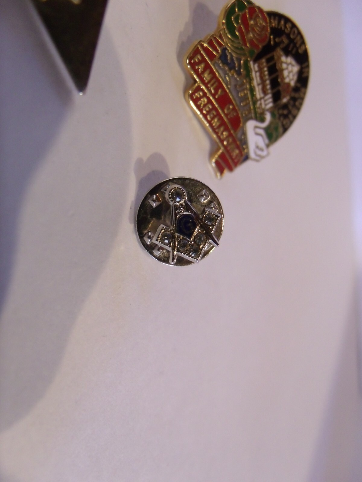 VINTAGE MASONIC FREEMASON PIN w/ CLEAR STONES, Tie Clip, & 2 Rose ...