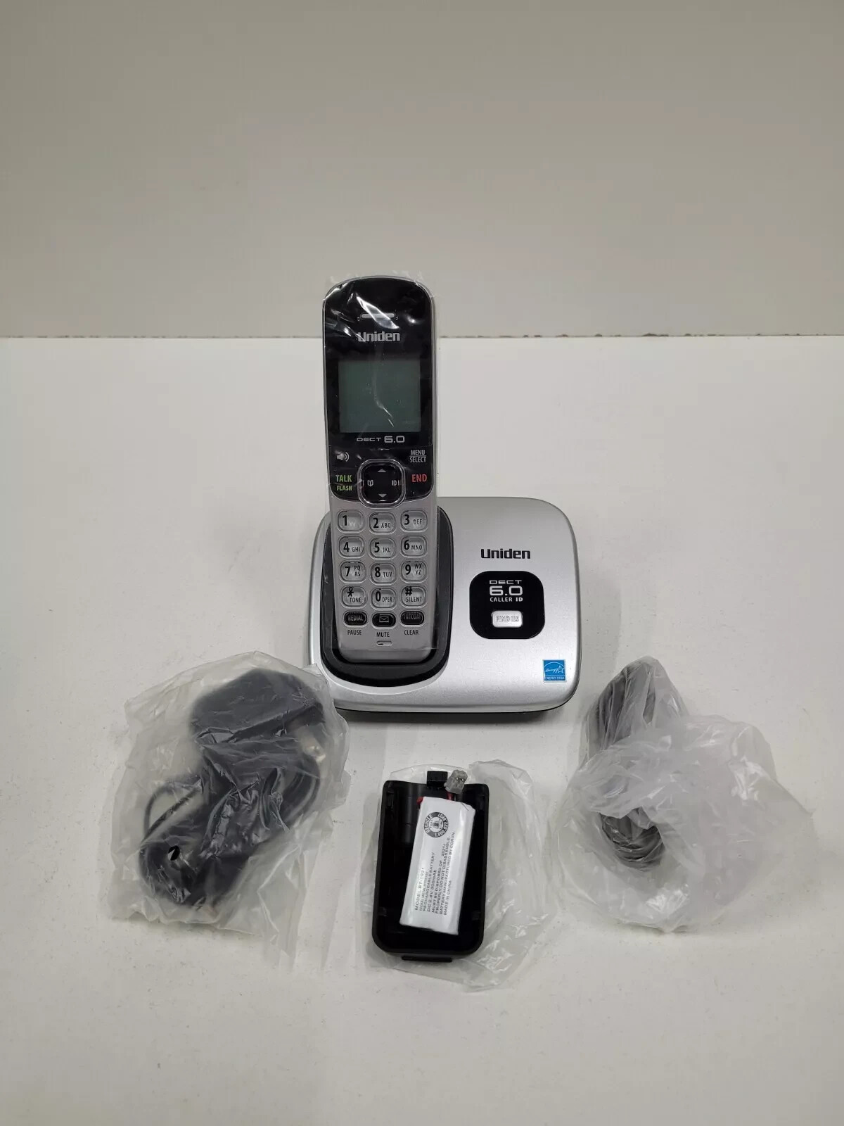 Uniden DECT 6.0 Expandable Cordless Phone w/ Caller ID - D1760 (No Box ...