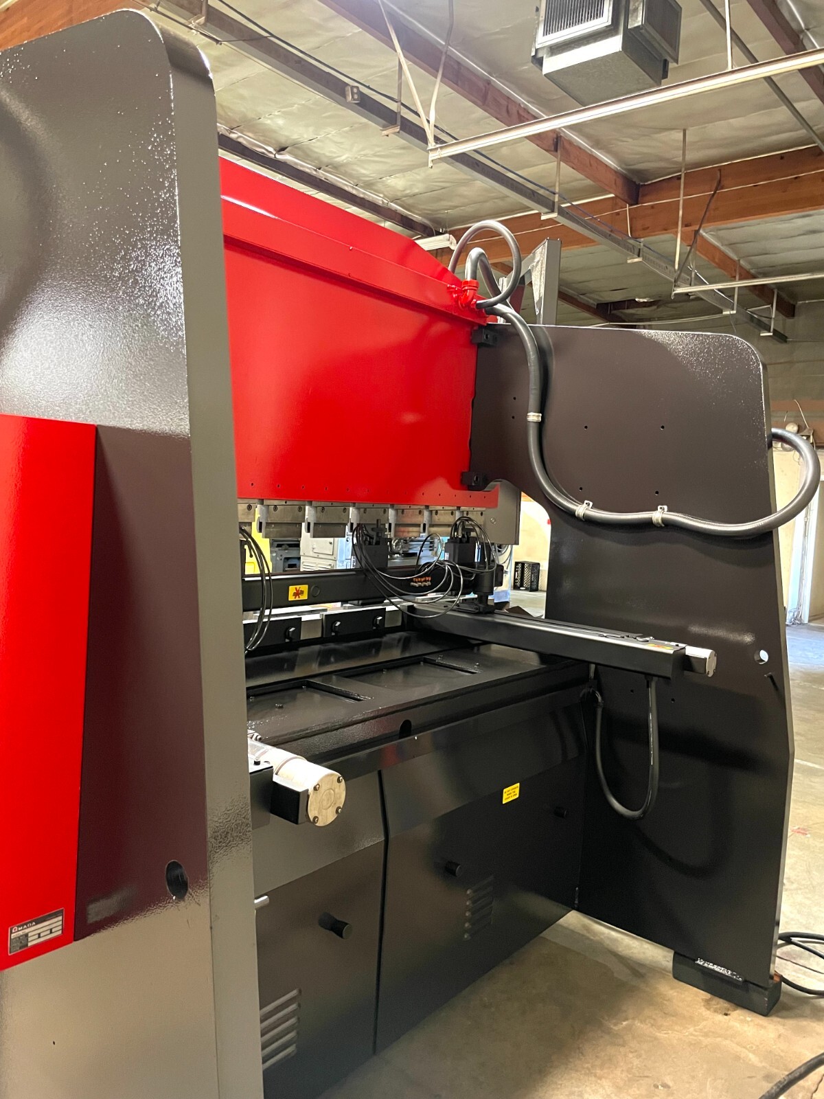 Amada RG-100S Hydraulic CNC Press Brake With NC9-EX Control | eBay