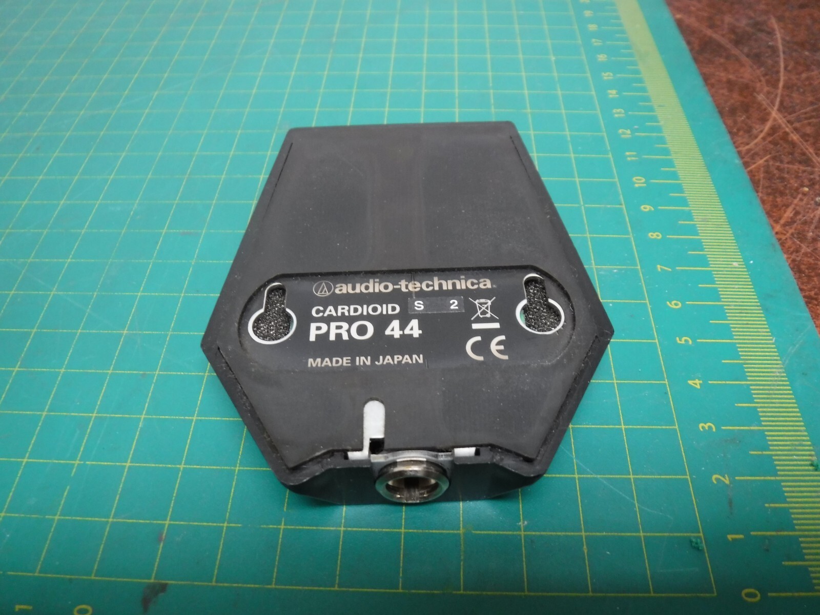 audio-technica-pro-44-pro-point-cardioid-s2-boundary-condenser