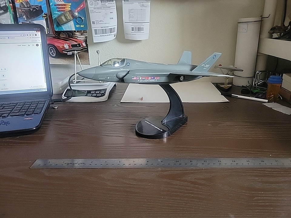 New ray sky pilot F 35A lightning 2 | eBay